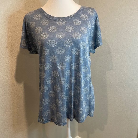 Max Jeans | Tops | Nwt Max Jeans Blue Mirage Crew Neck Top | Poshmark